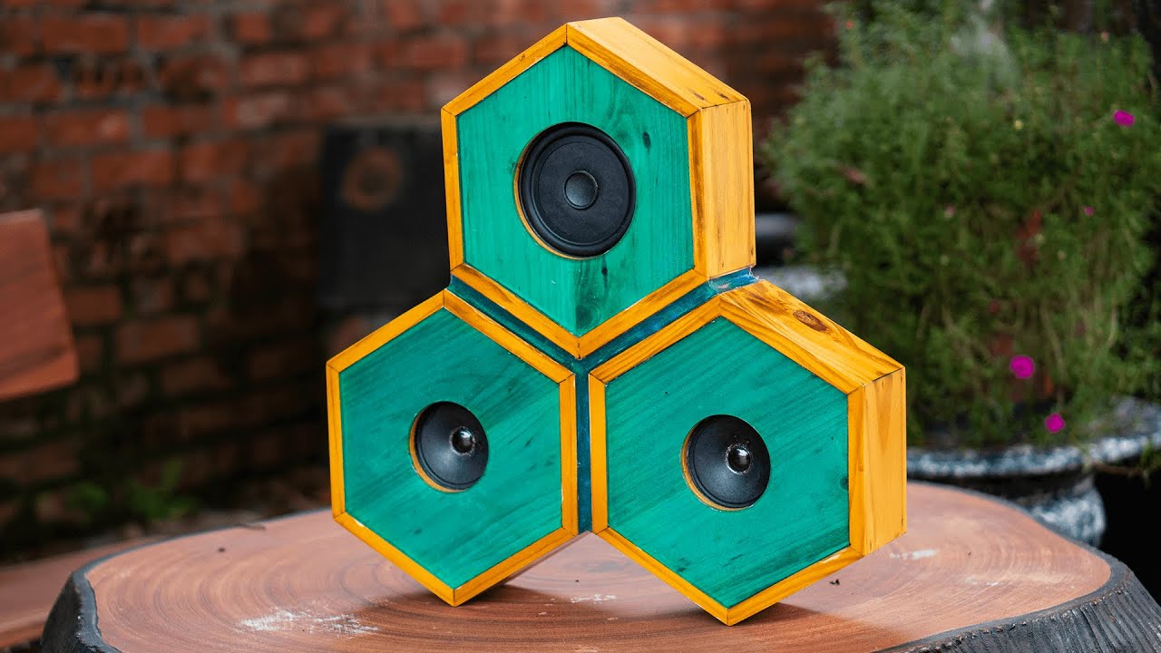 A Masterpiece of Beehive Bluetooth Speaker from Wood Pallet and Epoxy ...